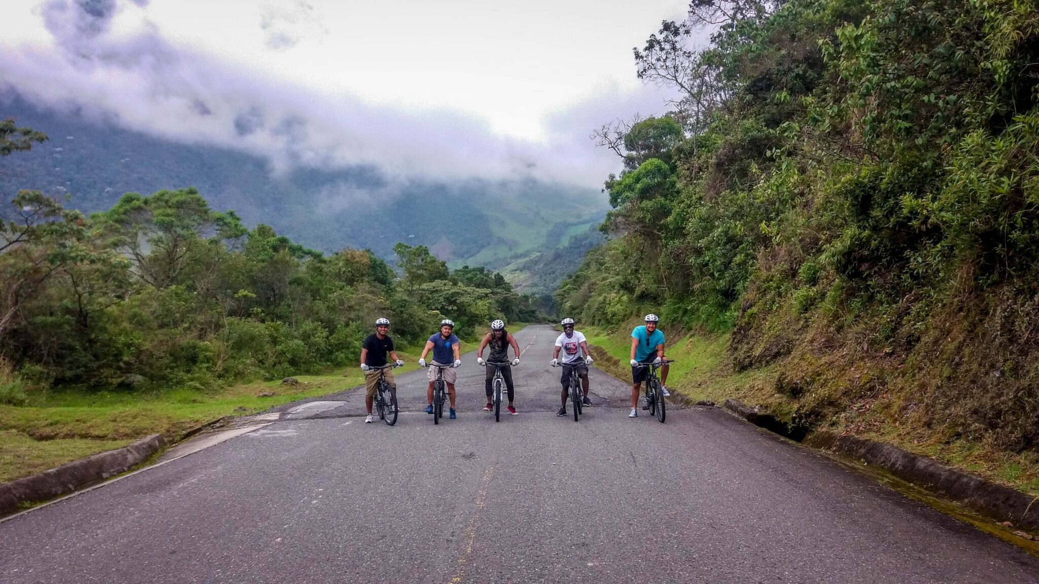 Bicycle tour in Medellin | The Forgotten Road | Guanabana Tours